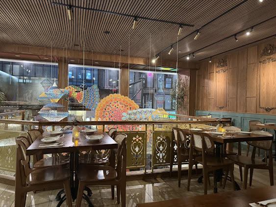 Mitr Thai Menu, Prices, Hours & Location | Taste The Best Thai Food ...